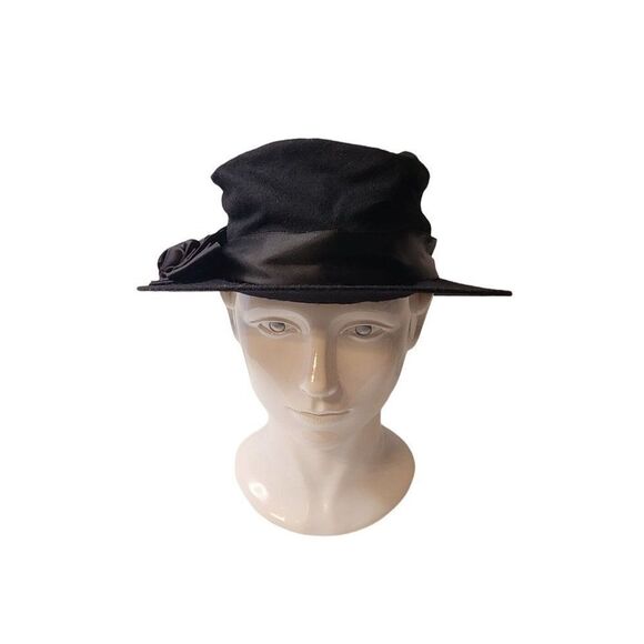 Victoria Di Nardo | Accessories | Vintage Victoria Dinardo Black Wool ...